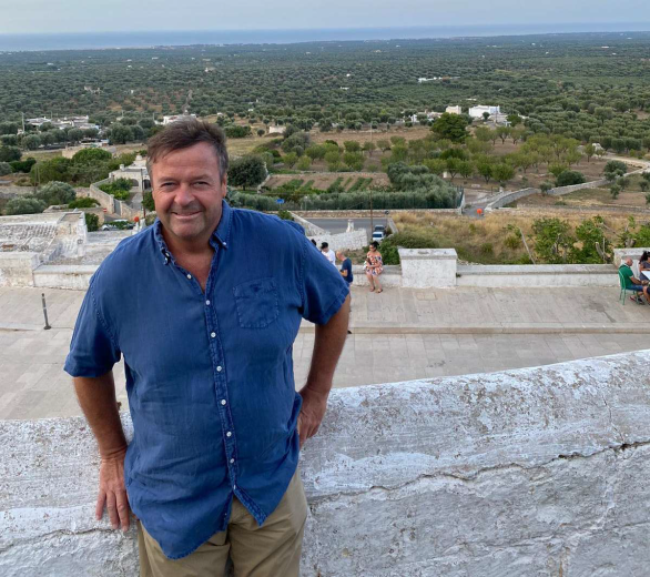 Ron Gibbs obituary: lawyer and yachting entrepreneur | Superyacht Investor